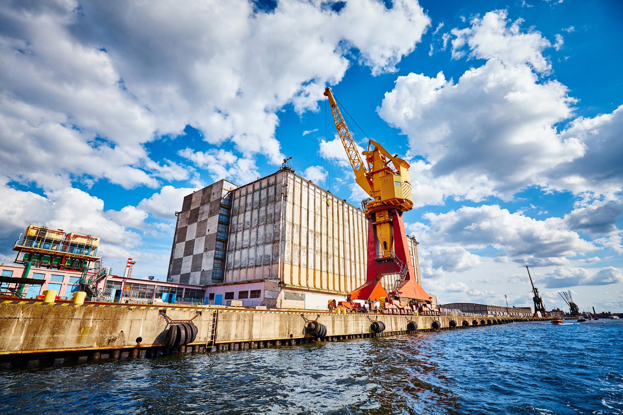 Kontakt - WCL Reederei Agentur & internationale Spedition